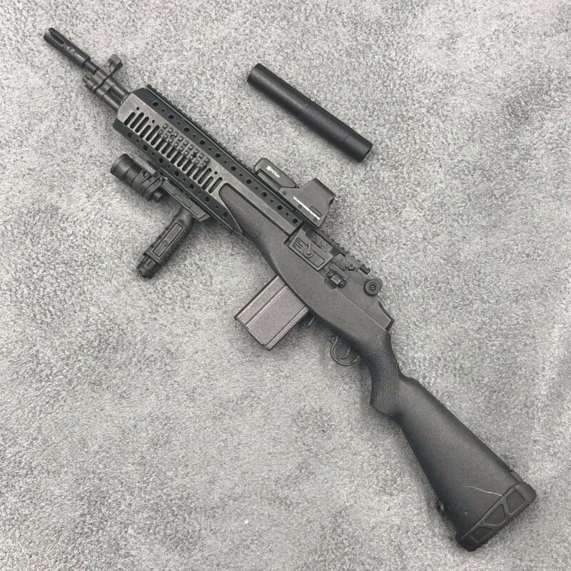 Hot Toys M14 SOCOM II Escala 1/6 - Airsoft Defence